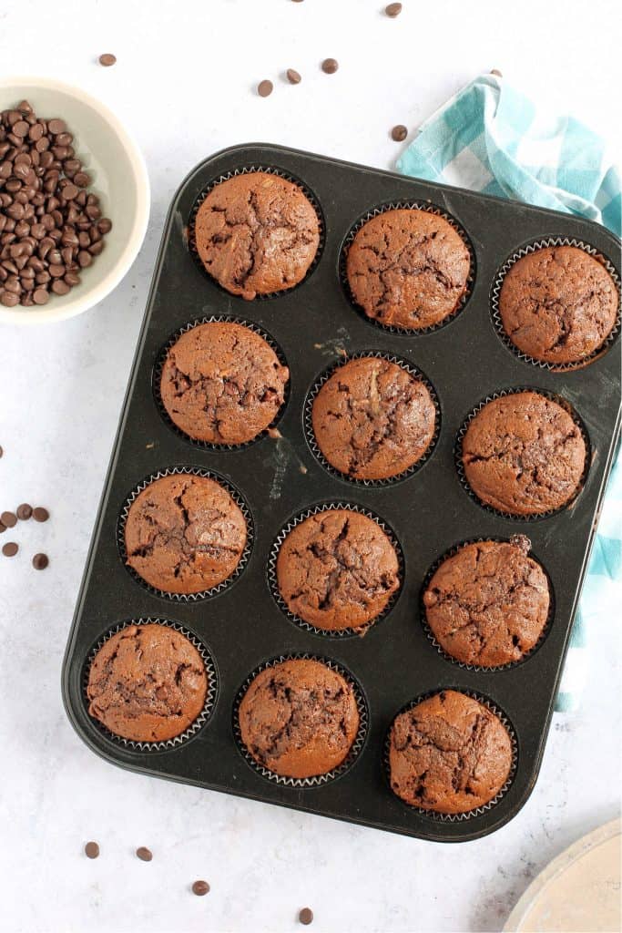 Easy Chocolate Courgette Muffins Recipe - Effortless Foodie