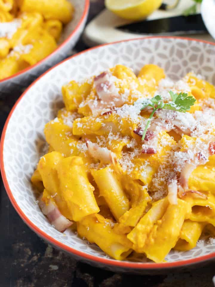 Easy Cheesy Pasta - Effortless Foodie
