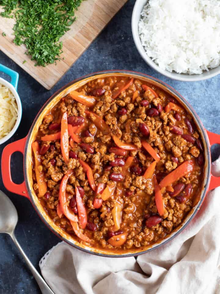 Easy Turkey Mince Chilli Recipe - Effortless Foodie