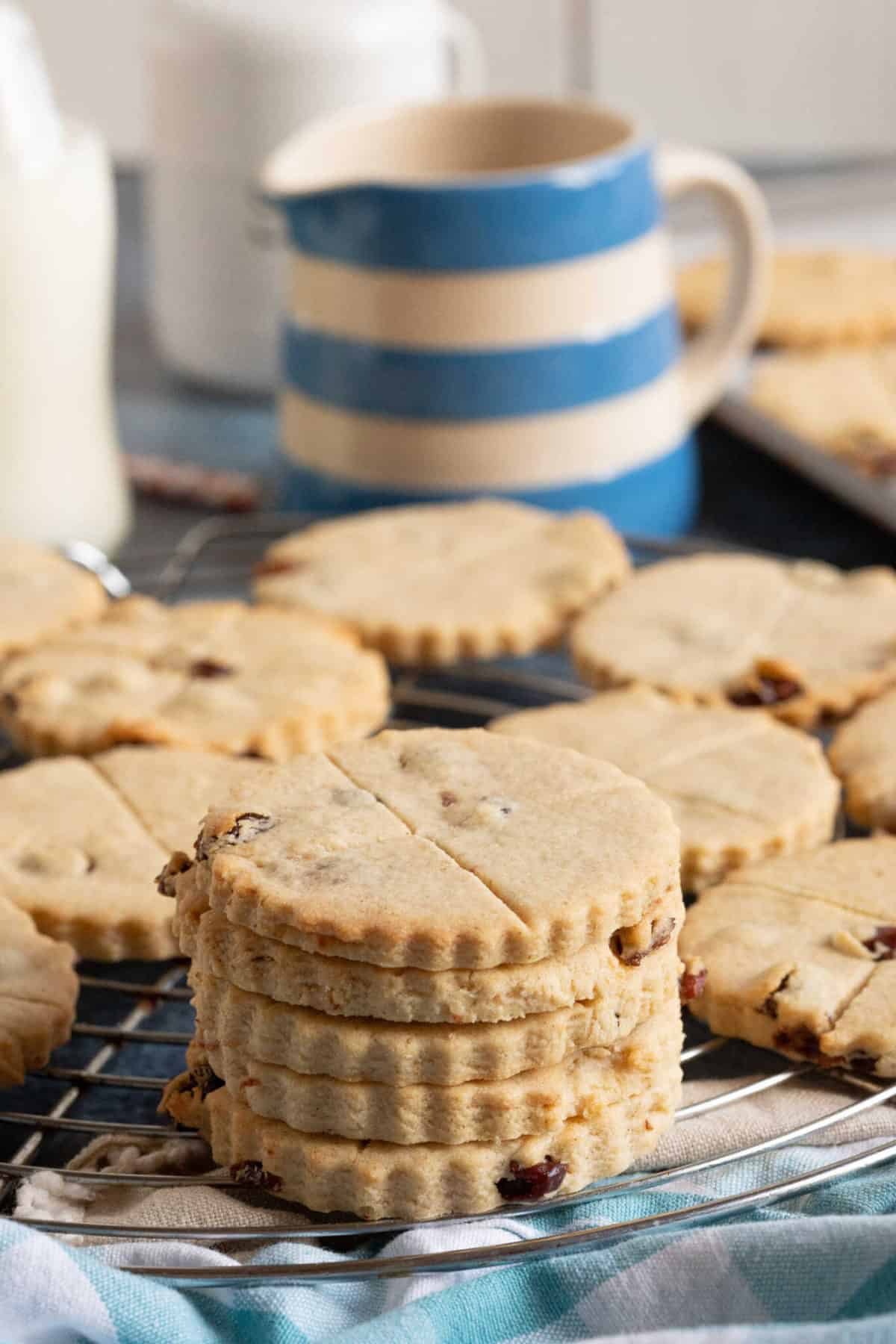 Easy Traditional Soul Cakes Recipe - Effortless Foodie