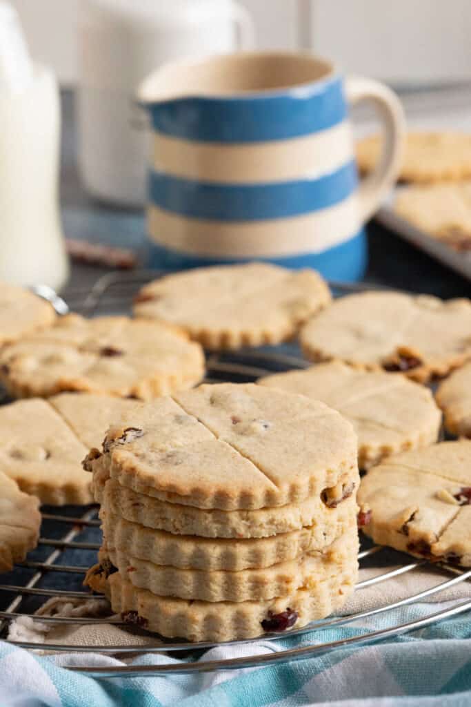 Easy Traditional Soul Cakes Recipe - Effortless Foodie