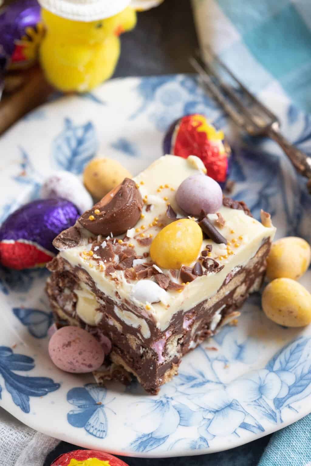Easy Easter Rocky Road Recipe - Effortless Foodie