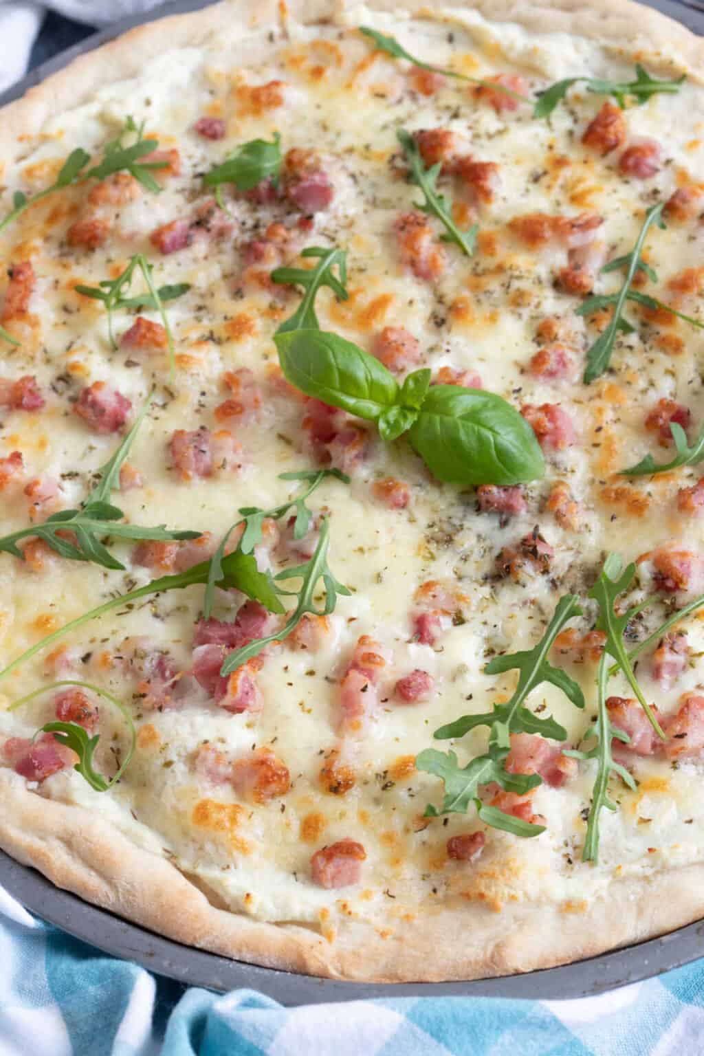 Best Pizza Bianca (White Pizza) - Effortless Foodie