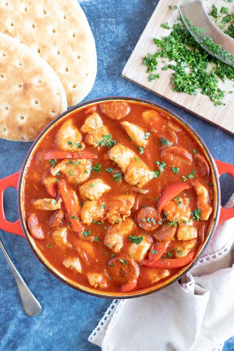 30 Minute Spanish Chicken and Chorizo Stew Recipe - Effortless Foodie