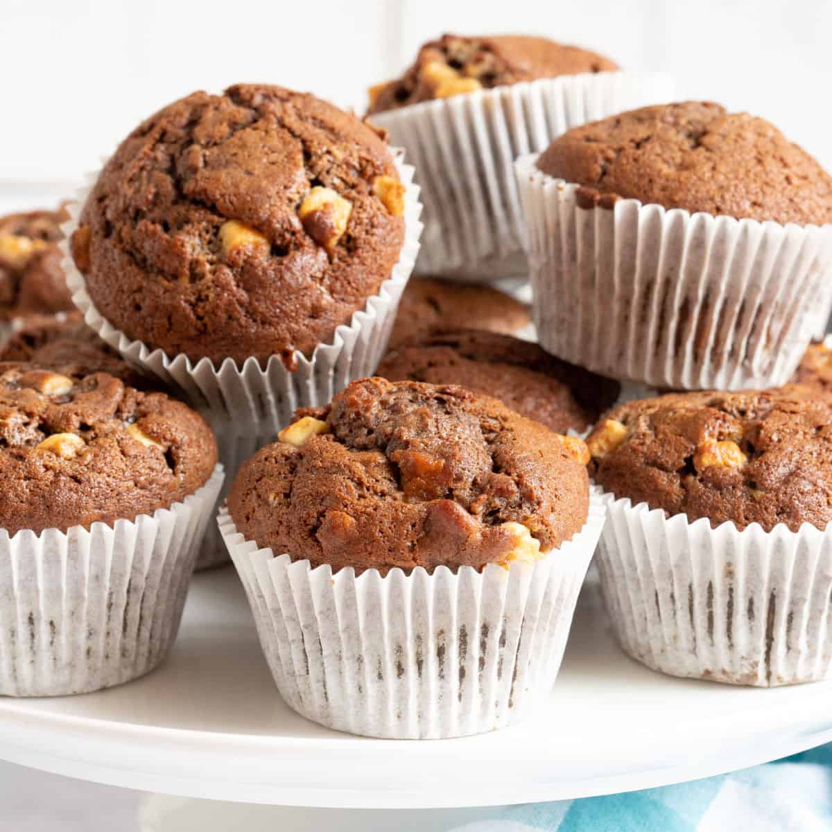 Easy Chocolate and Banana Muffins Recipe - Effortless Foodie
