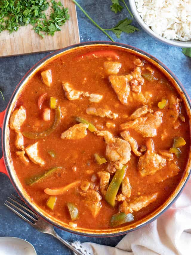 Easy Chicken Goulash Recipe - Effortless Foodie