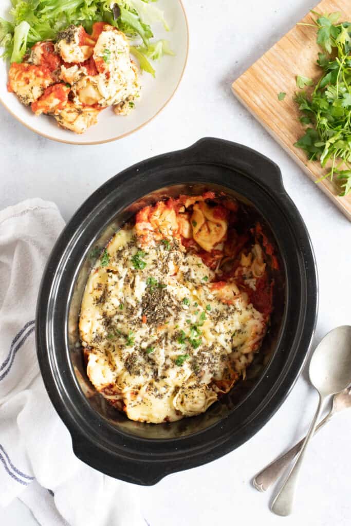 5 Ingredient Slow Cooker Tortellini Recipe - Effortless Foodie