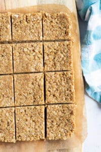 Easy No Bake Flapjacks Recipe - Effortless Foodie
