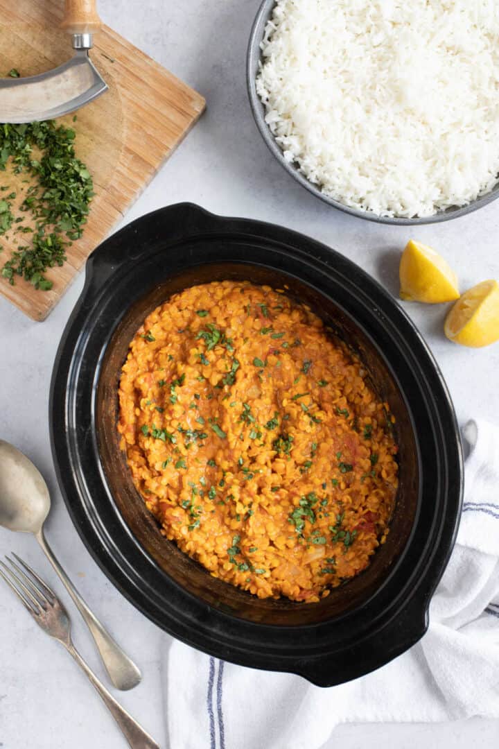 Easy Slow Cooker Red Lentil Dahl Recipe - Effortless Foodie