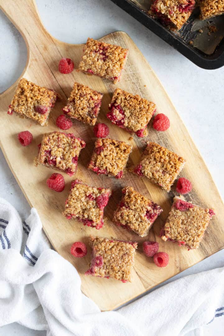 Easy Raspberry Flapjacks Recipe - Effortless Foodie