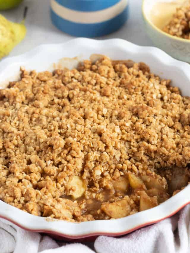 Sticky Toffee Apple Crumble Recipe - Effortless Foodie