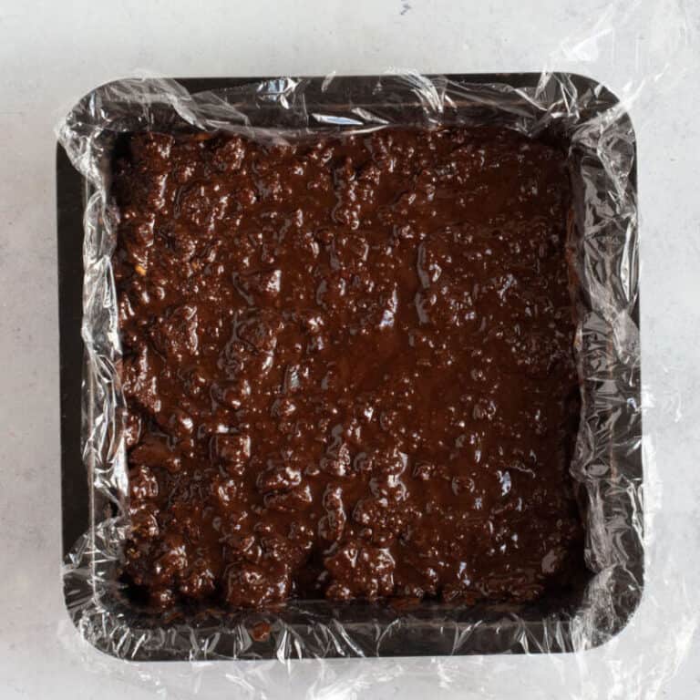 Dark Chocolate and Ginger Tiffin Recipe - Effortless Foodie